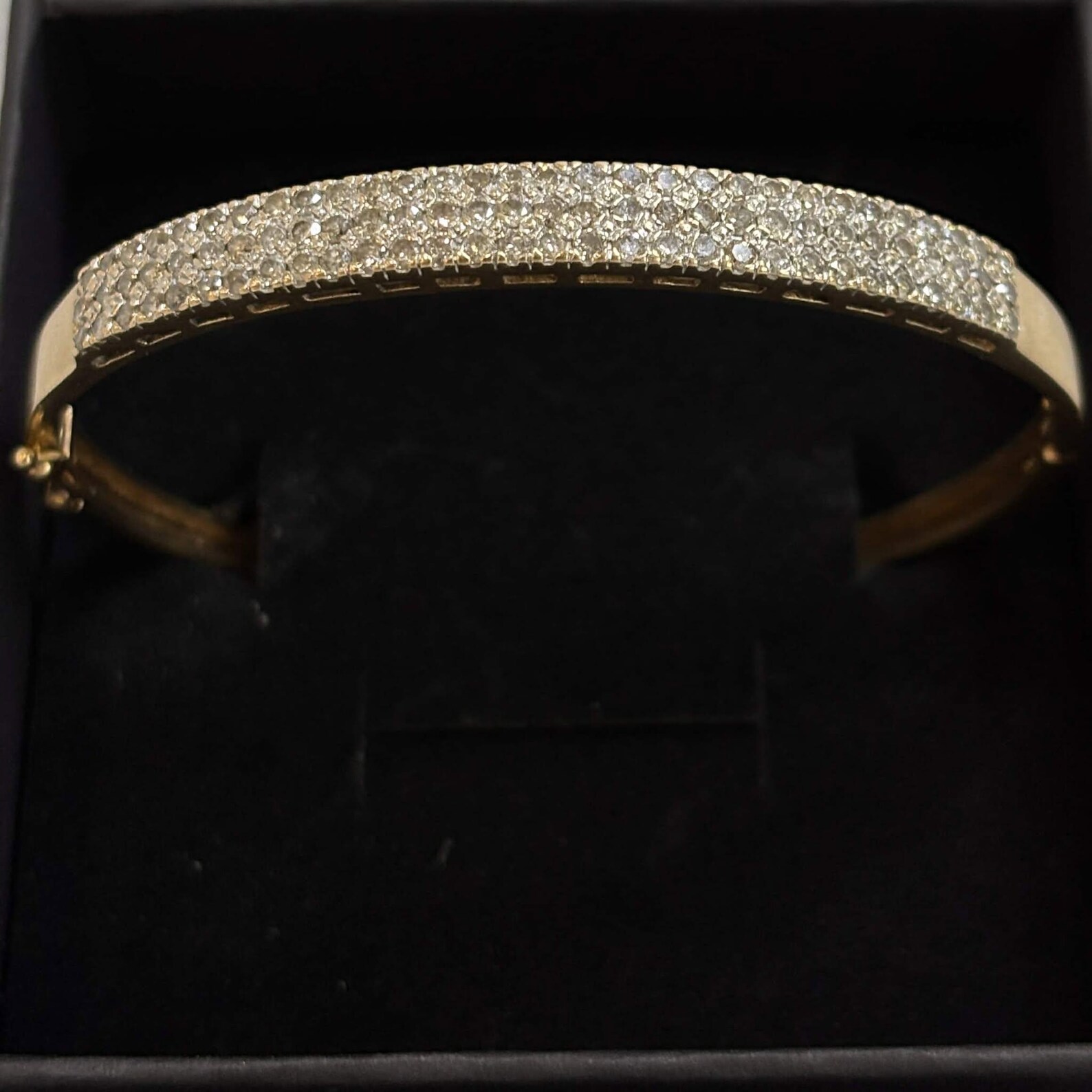 14kt Yellow Gold 2 CTW Diamond Incrusted Bangle - Etsy