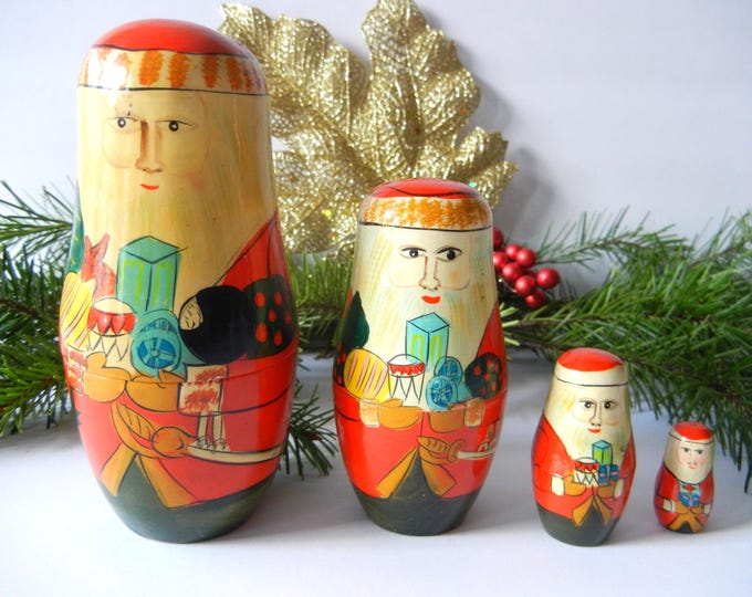 Vintage Christmas Wooden Nesting Dolls--four Santas With Toys and ...