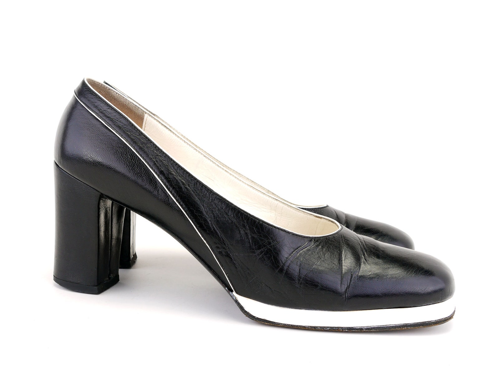 1970s Black & White Platform Pumps by Bellesco UK 6 - Etsy UK