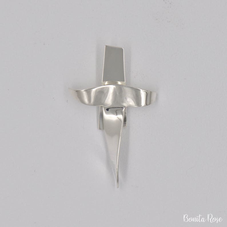 Minimal and Modern Collection Curved Cross Curved Cross - Etsy