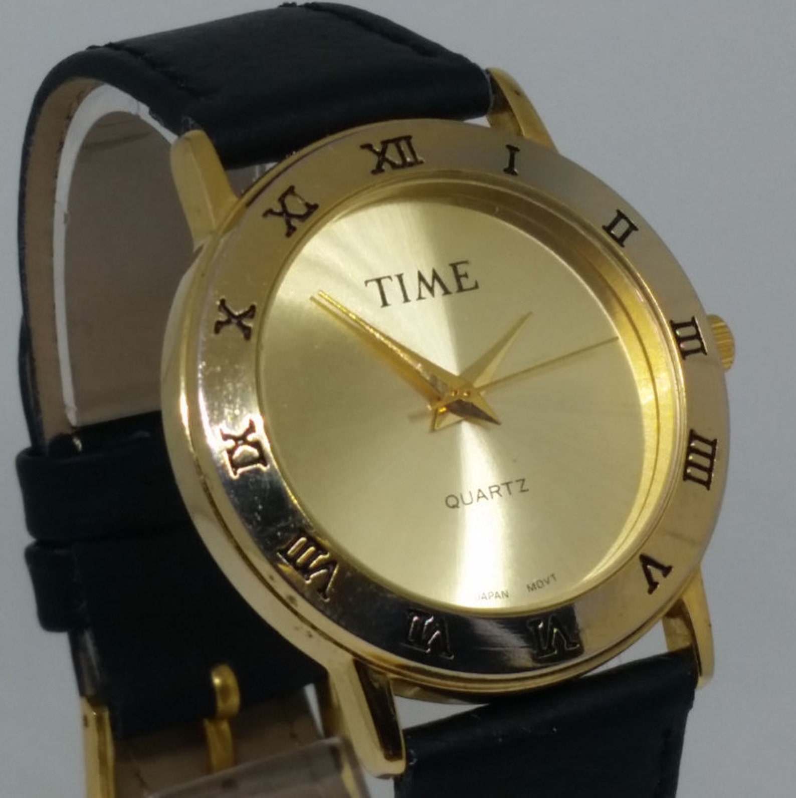 Roman Numerals. Joke Watch. Watch in Box. Roman Watch. Leather Watch ...