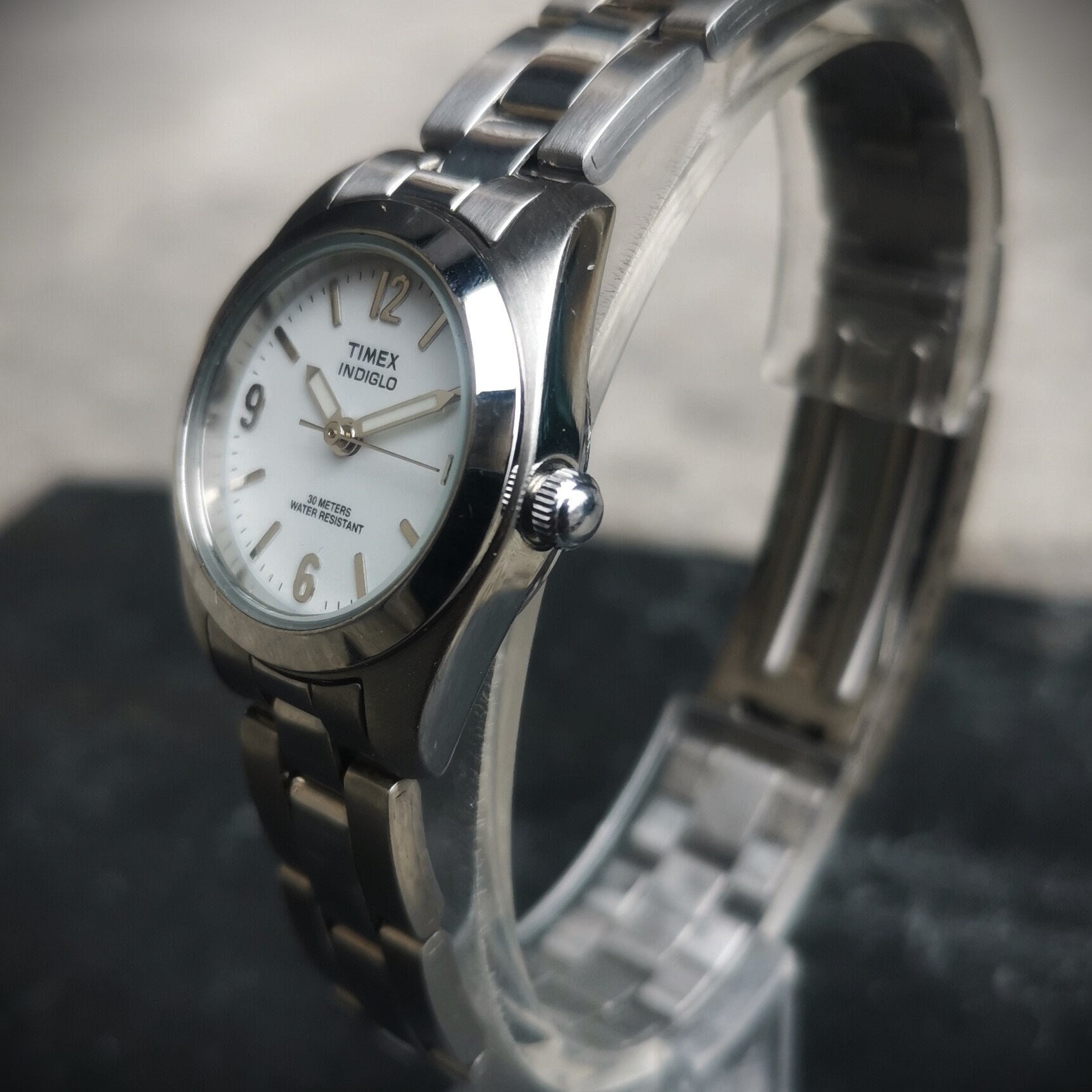 Women's Timex Indiglo watch. Water resistant. Calendar on watch face ...