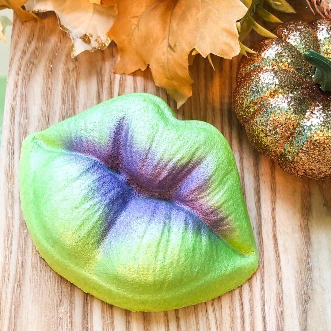 Puckered Lip Lips Plastic Mold or Silicone Mold, Bath Bomb Mold, Soap ...