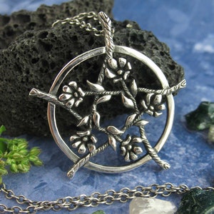 Five Flowers Hidden Pentacle Pentagram Pendant Necklace Antiqued Floral ...