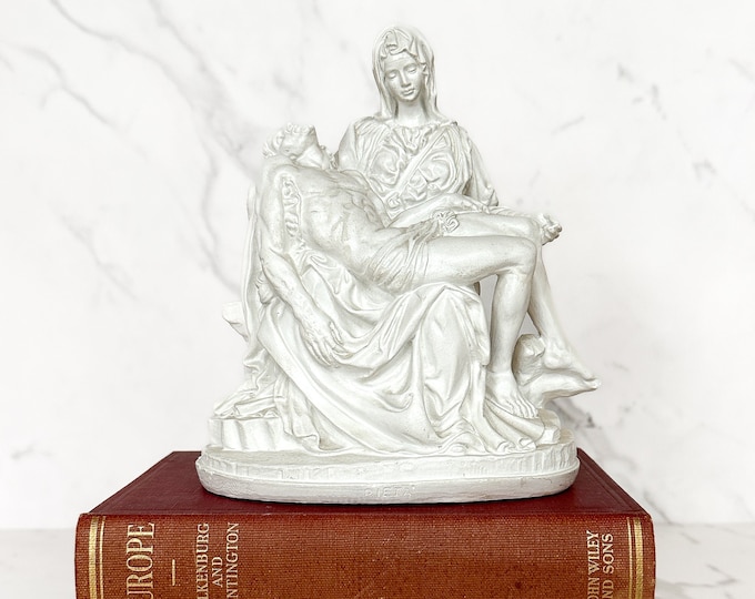 1960s Michelangelo's Pieta Sculpture Jesus and Mary by Austin ...