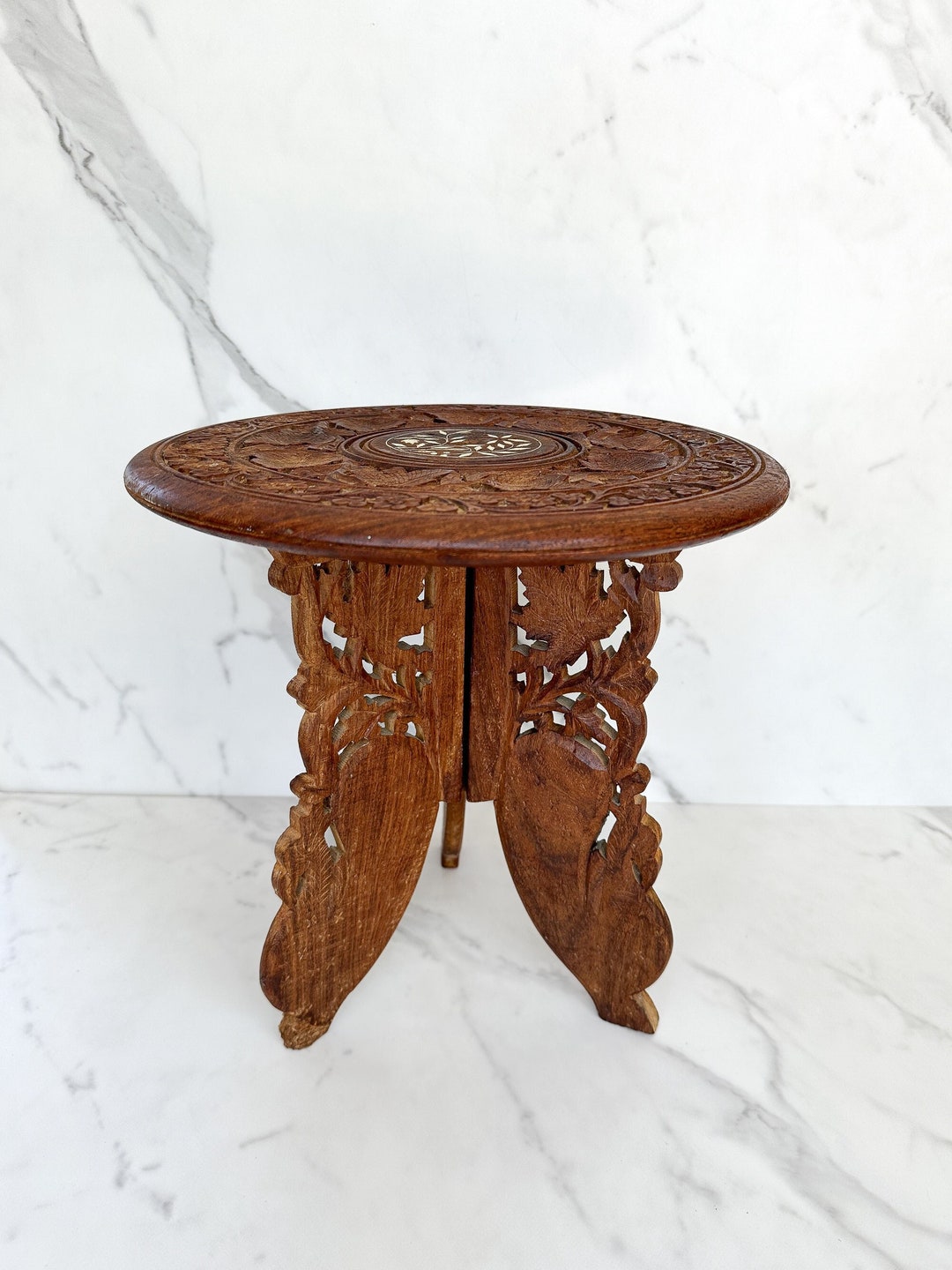 Anglo-indian Carved Wood Small Table / Plant Stand / Wine Table / Side ...