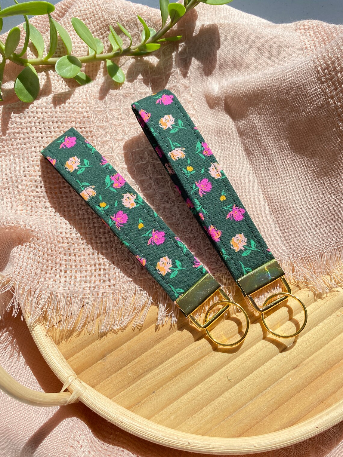 Modern Keychain for Woman Floral Wristlet Keychain Gold Key - Etsy