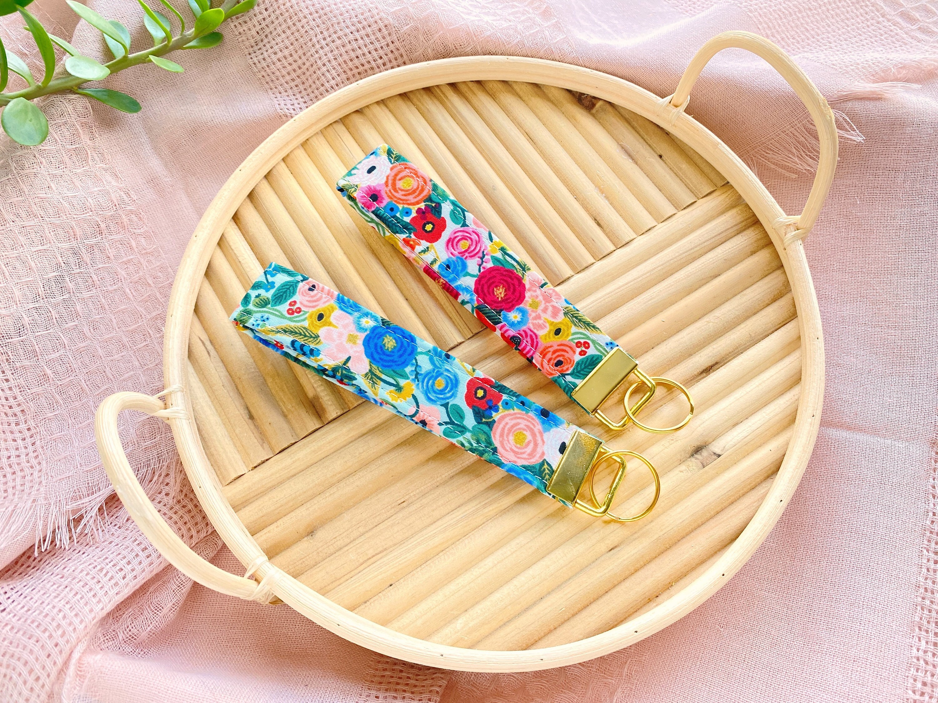 Floral Wristlet Keychain Gold Key Fob Wristlet Boho Key - Etsy