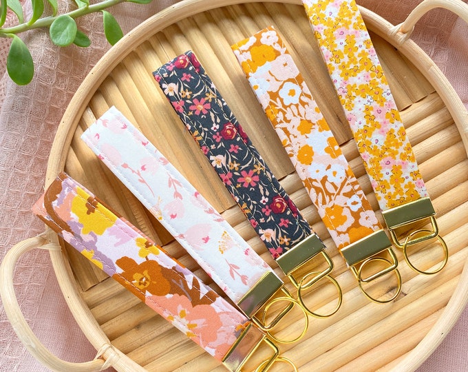 Gold Key Fob Wristlet, Boho Wristlet Keychain, Keychain Wristlet ...