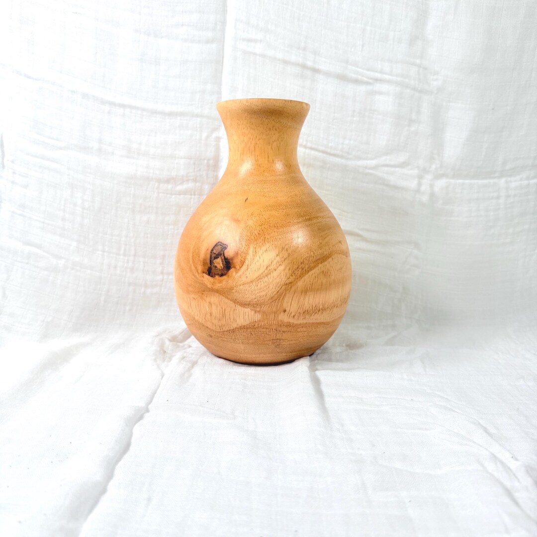 Hand-turned Mango Wood Vase – Rustic Boho Home Accent - Etsy
