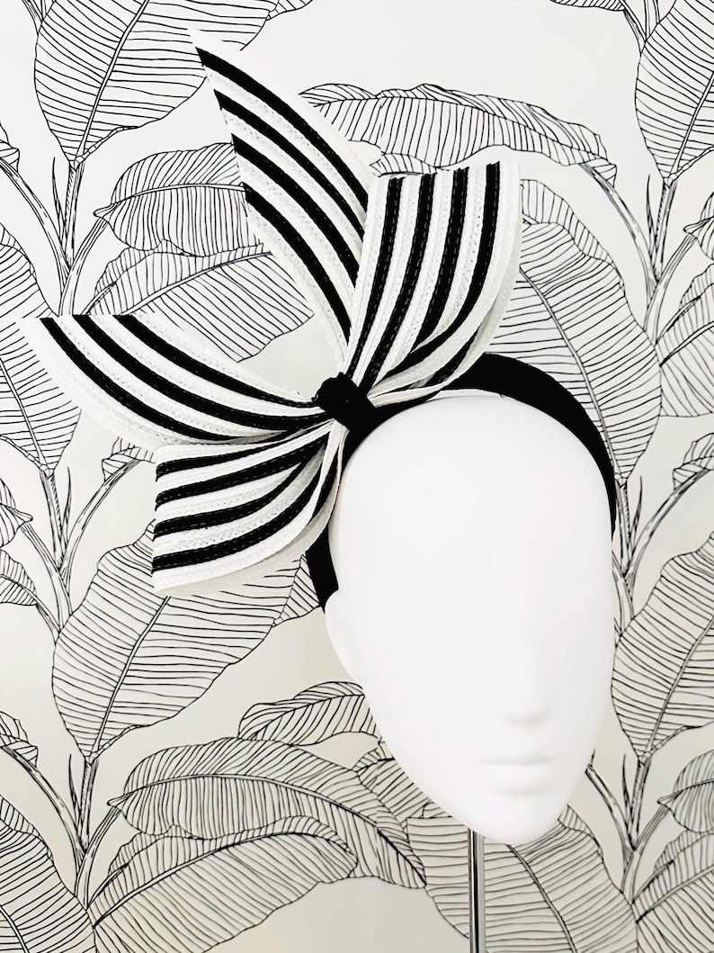 BOW AFFAIR -black & White Bow Headband | Derby Day Fascinator | Spring ...