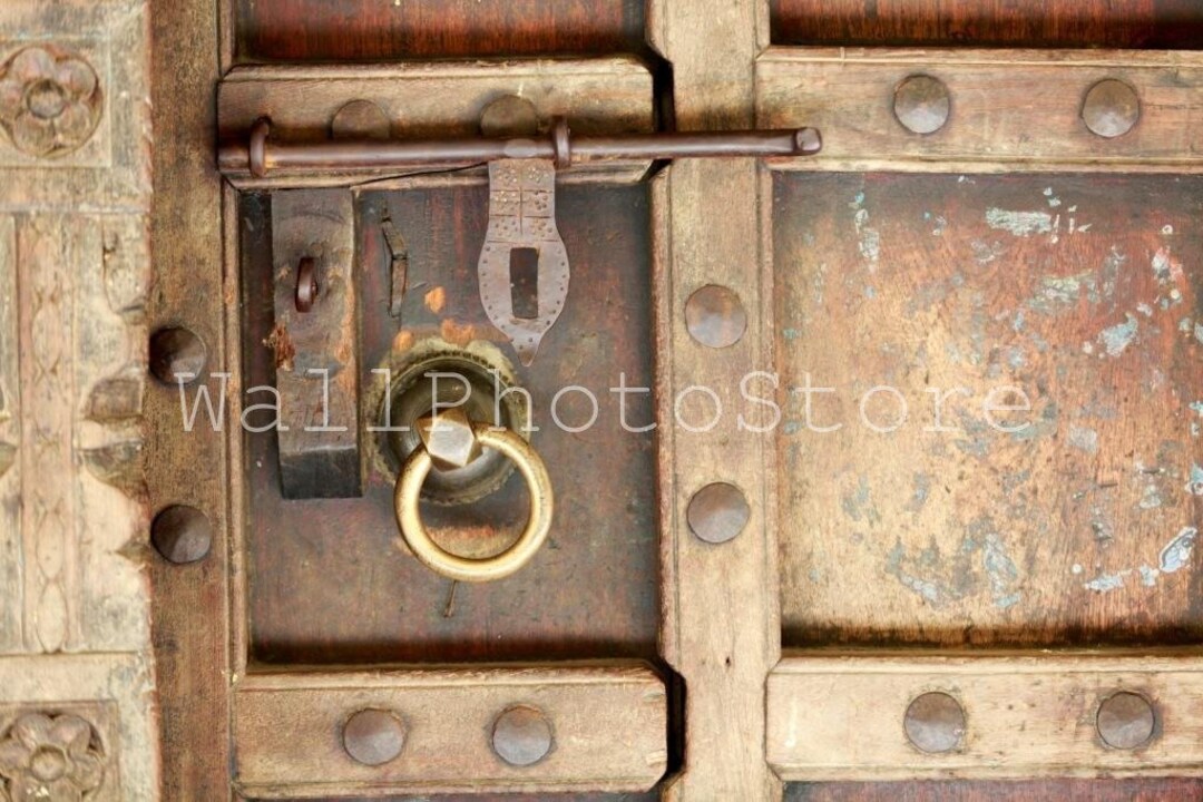 Zanzibar Door Photography, Door-bolt, Door Lock Photography ...