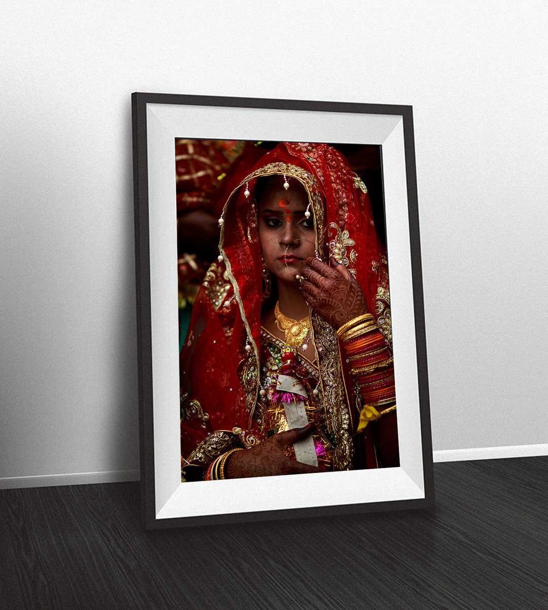 Indian Bride Portrait: Varanasi Wedding Photography, Henna Tattoo Art ...