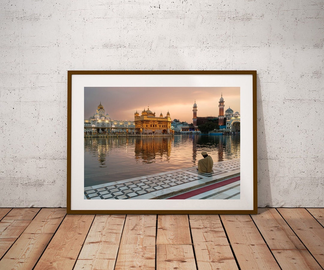 India Photography, Sikh Wearing Yellow, Meditating, Golden Temple ...