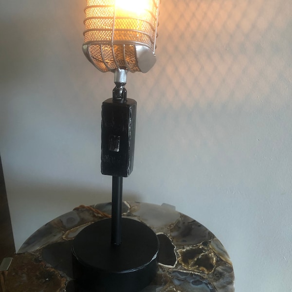 Retro Centerpiece - Etsy