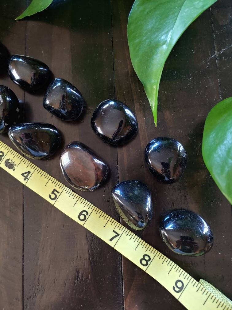 Black Obsidian Tumbled Stones Approximately 1 1.5 Large Natural Crystal ...