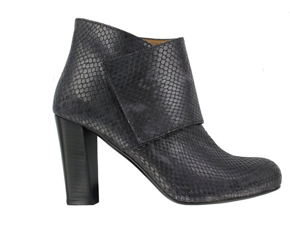 Bottine cuir imprimé python Boots cuir façon python Bottines | Etsy