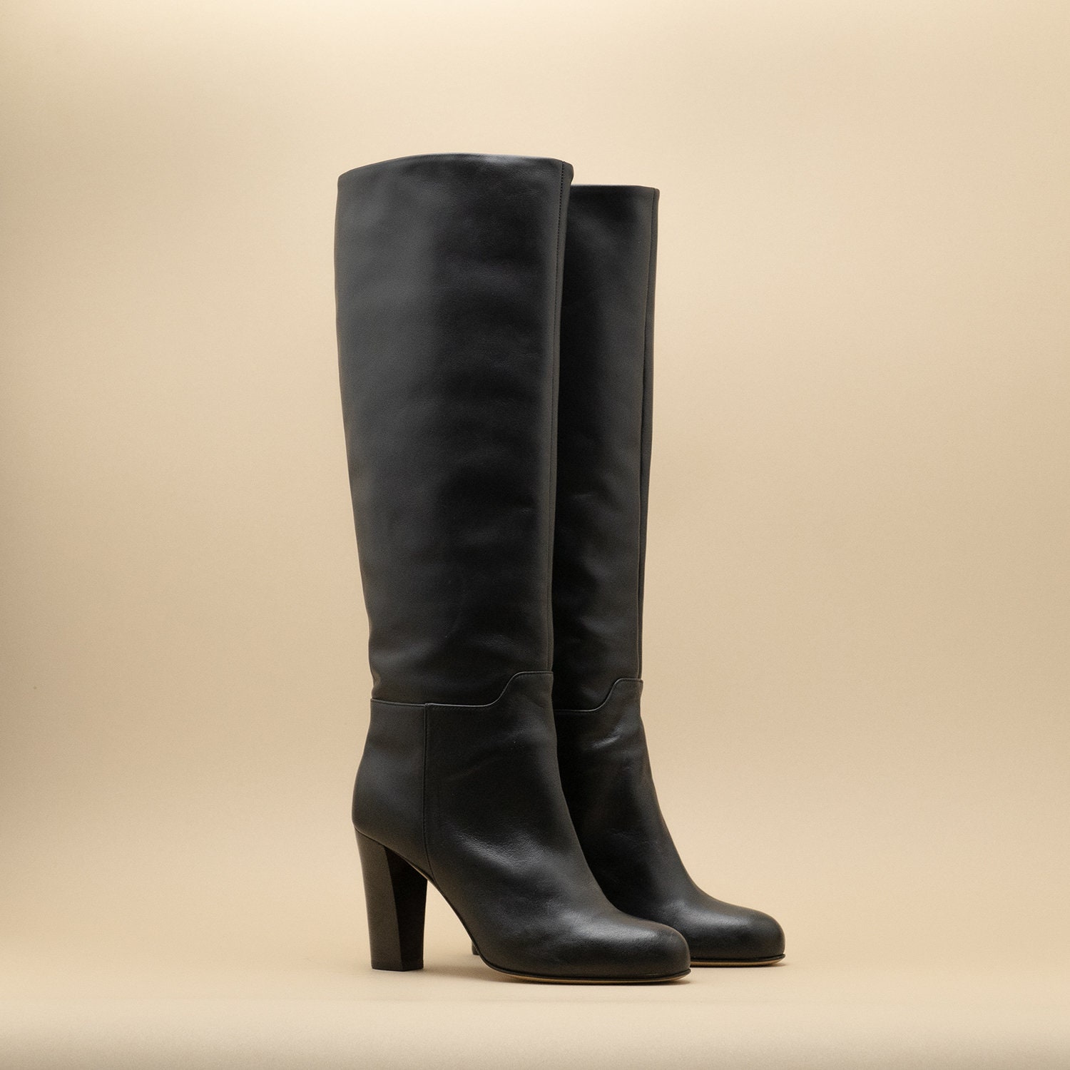 Bottes cuir noir, Bottes femme , bottes classique cuir noir italie ...