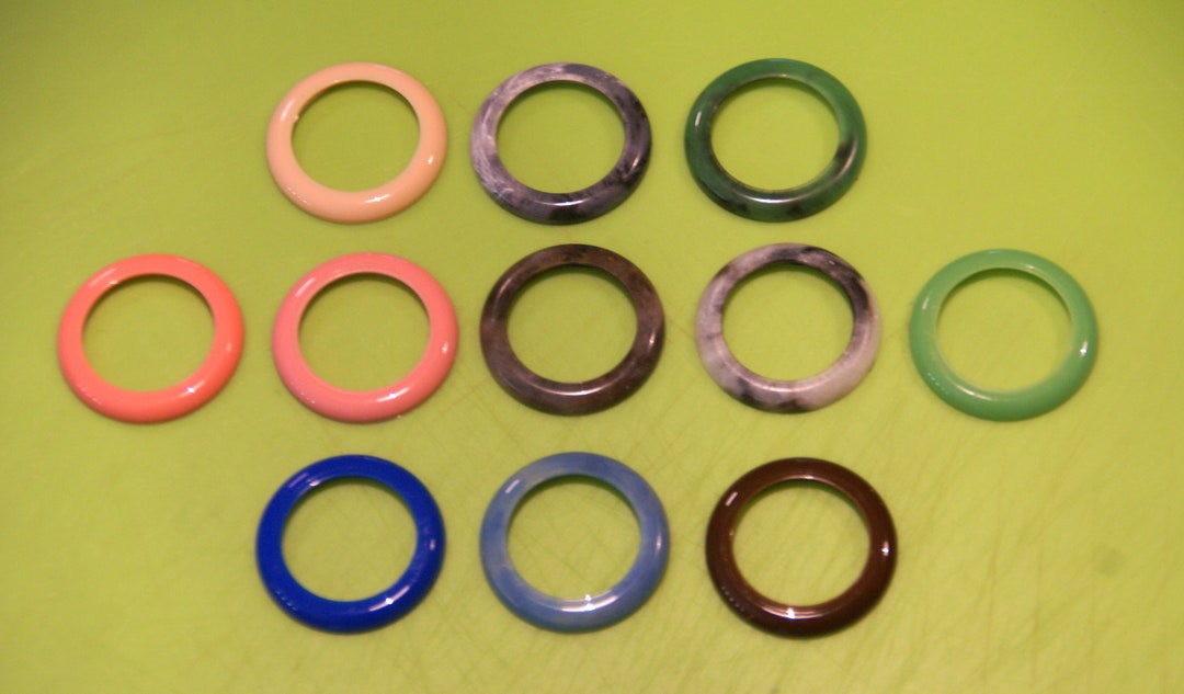 New Vintage Plastic Interchangeable Bezels-13 Colors for the 1100, 11/ ...
