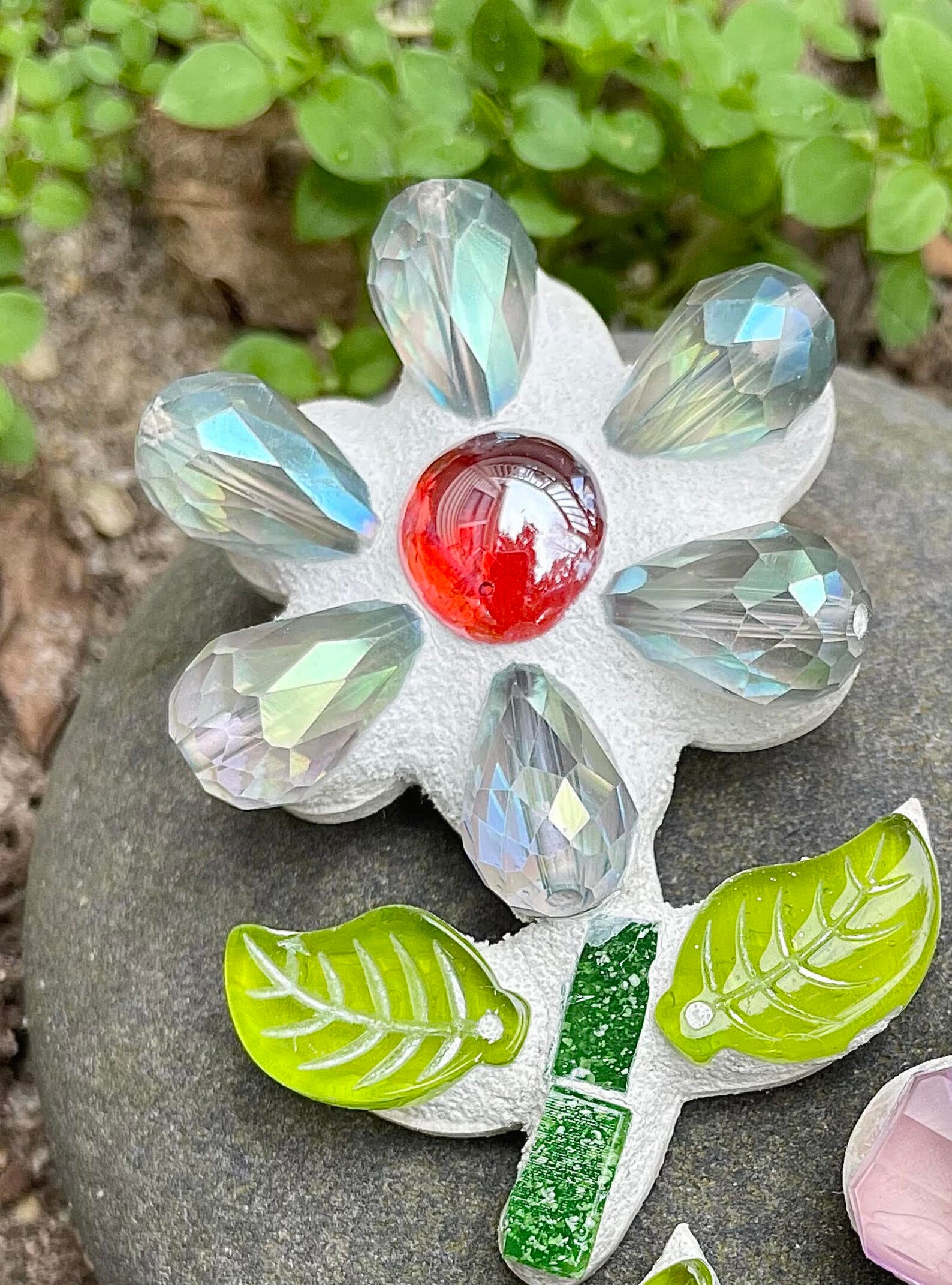 Two Adorable Mosaic Flower Pins Wood Pins Glass and Plastic - Etsy