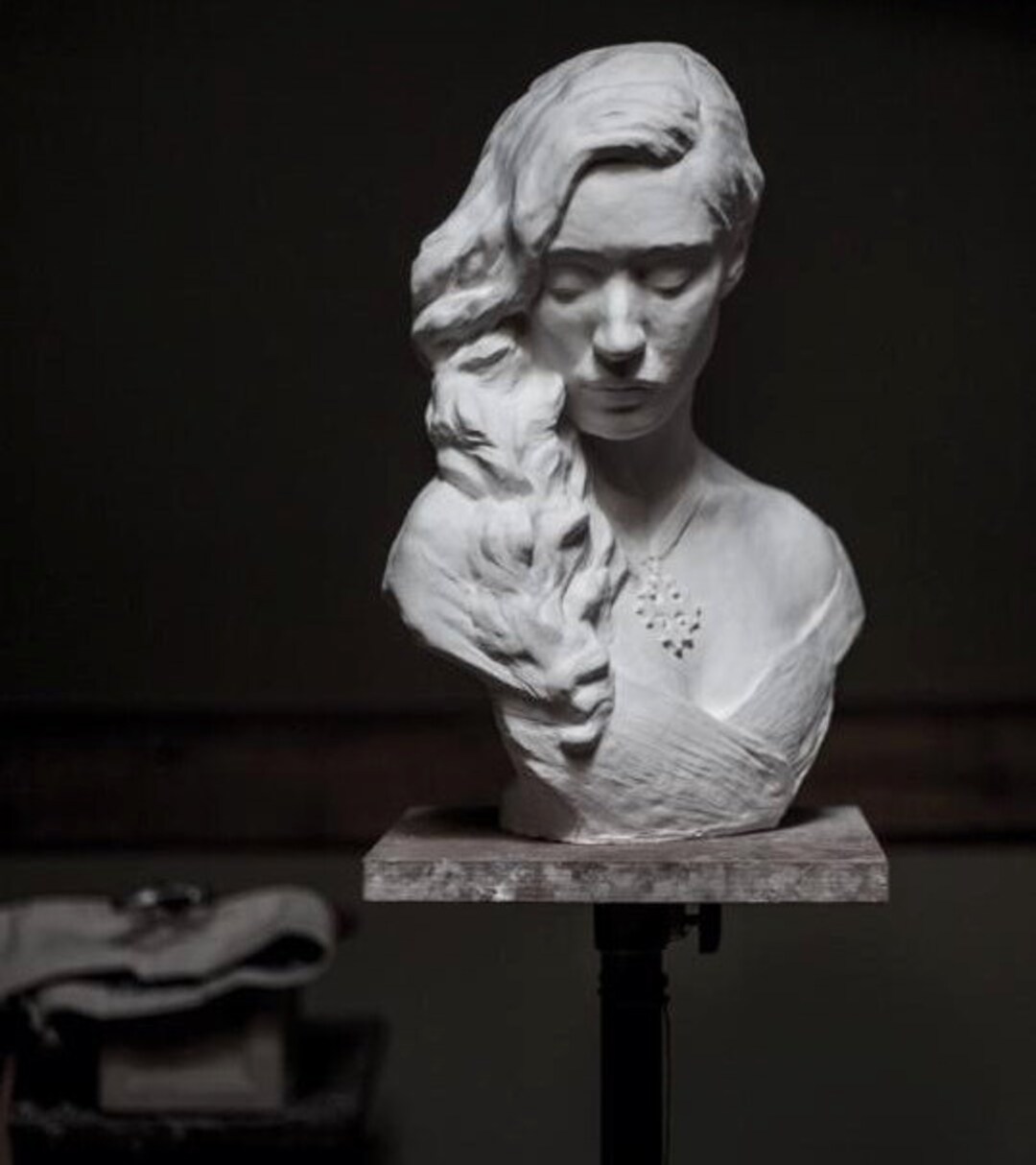 Female Head Plaster Cast // Bust Sculpture // Portrait // - Etsy Hong Kong