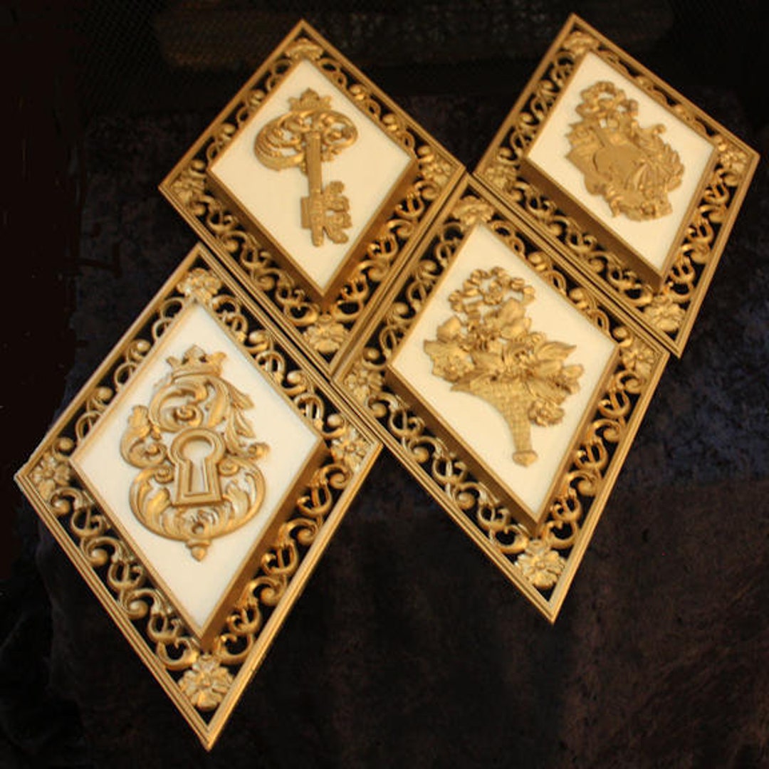 Vintage Syroco (syracuse Ornamental Company) Diamond-shaped Wall ...