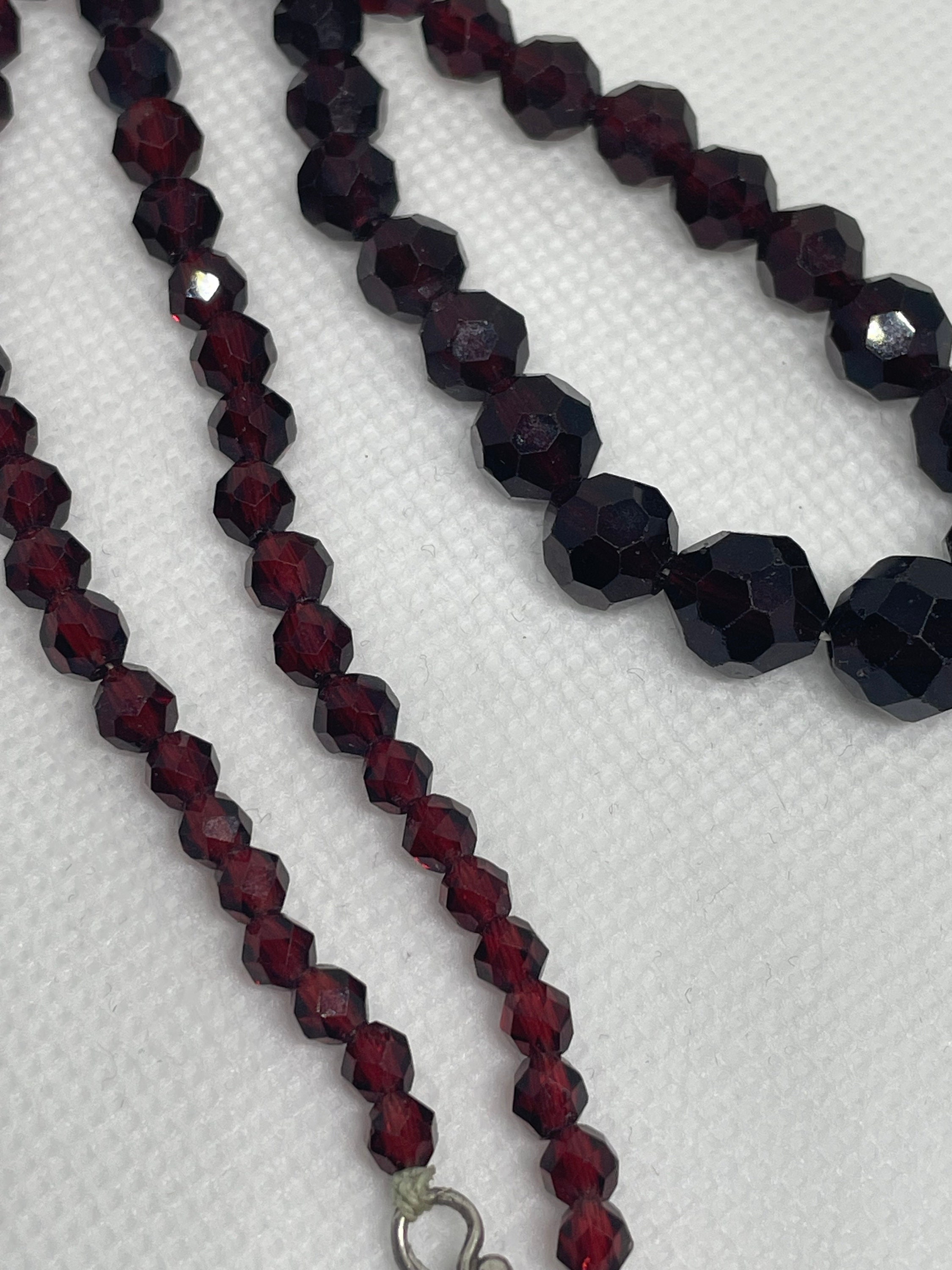 Antique Bohemian Garnets Pyrope Almandine Graduated Beaded Gemstone ...