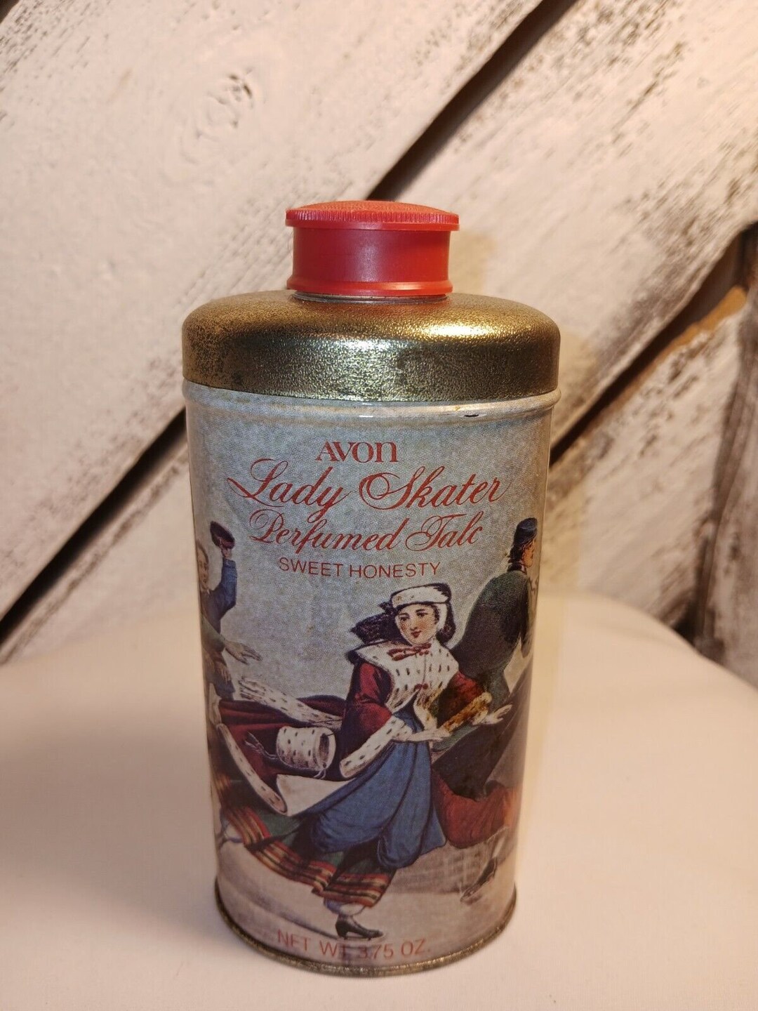 Vintage Avon Ariane Perfumed Talc Powder 3.75 Oz in Christmas lady ...