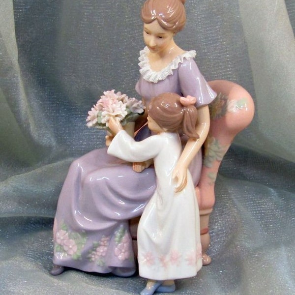 Mother Daughter Figurine - Etsy