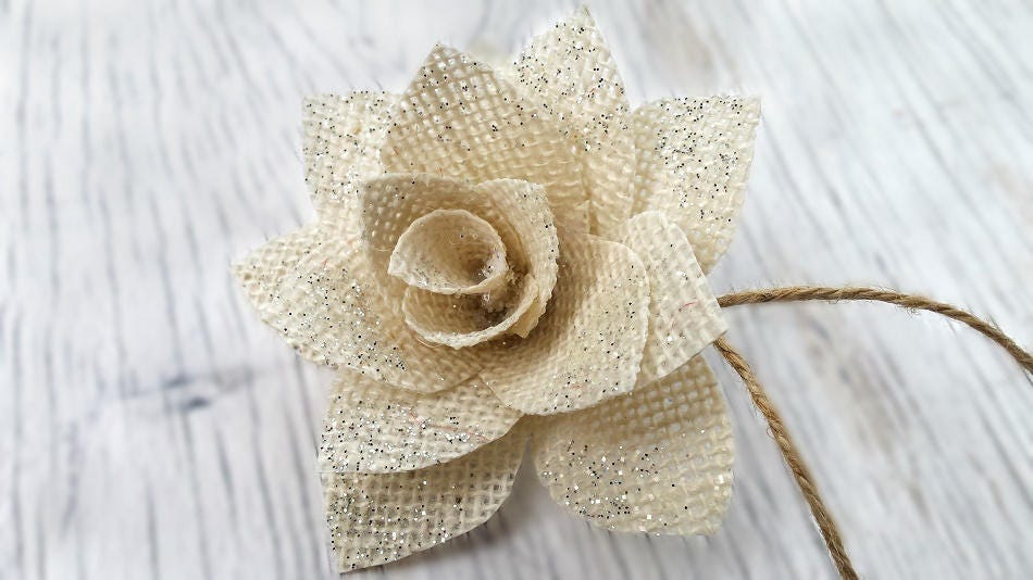 Christmas Tree Ornament/burlap Wild Roses/red Burlap Christmas ...