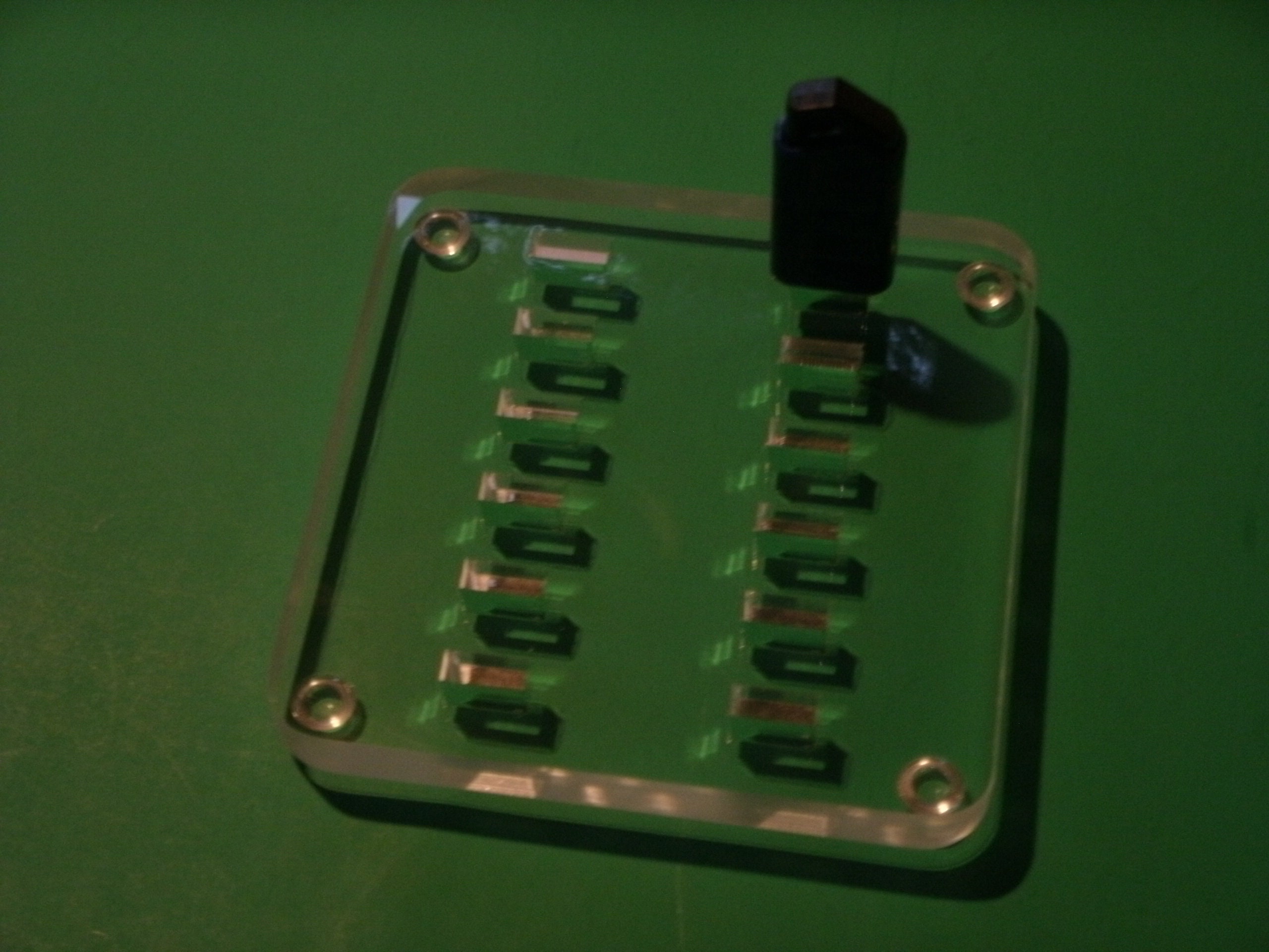 USB Flash Drive Organizer/fits 12 Sticks/the "flash Pad" is an Original ...