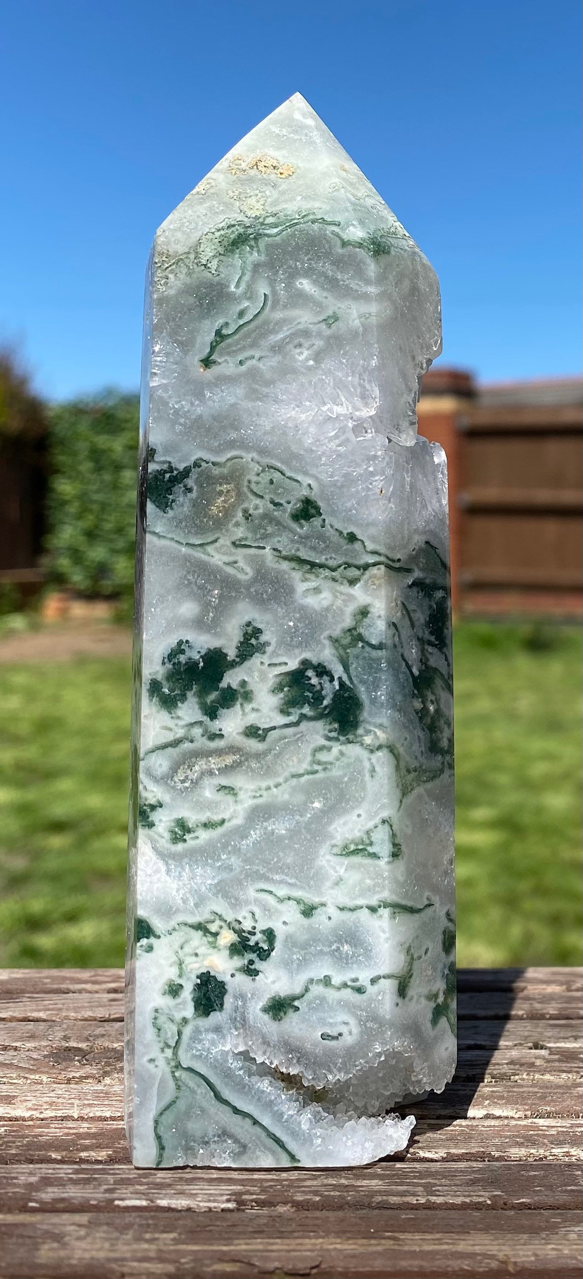 Moss agate tower with amazing druzy | Etsy