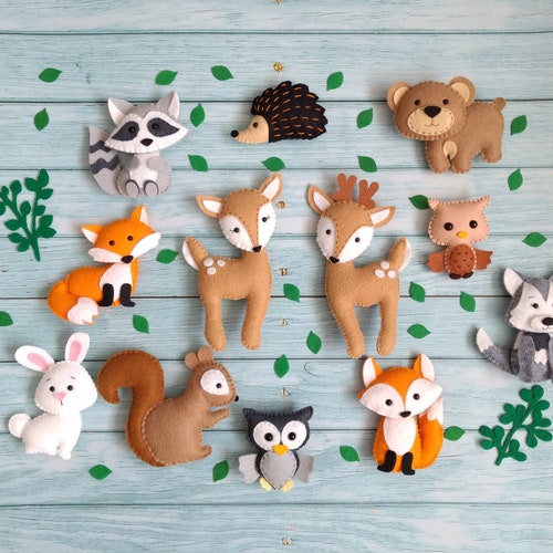 On the Farm Felt Board Pattern Features 12 Animals a Farmer | Etsy India