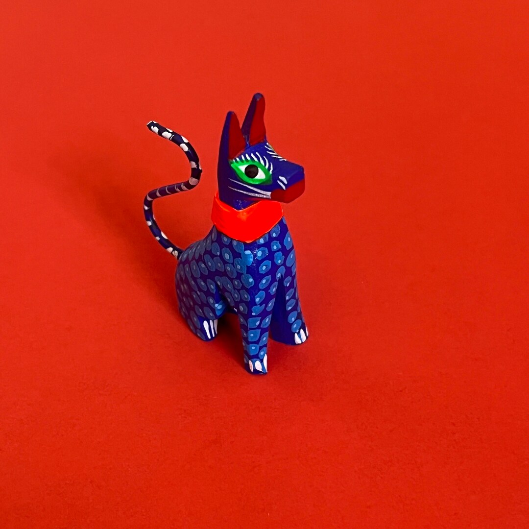 Alebrije Dog for Day of the Dead Altar // Hand-carved and Hand Painted ...