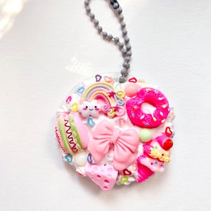 Sweet Creamy Keychain/ Lovely Dessert Keychain/ Cute Keychain/ Foodie ...
