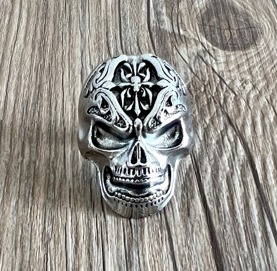 Gothic Skull Knobs Silver Knobs / Cabinet Dresser Knobs / Cabinet Knobs ...