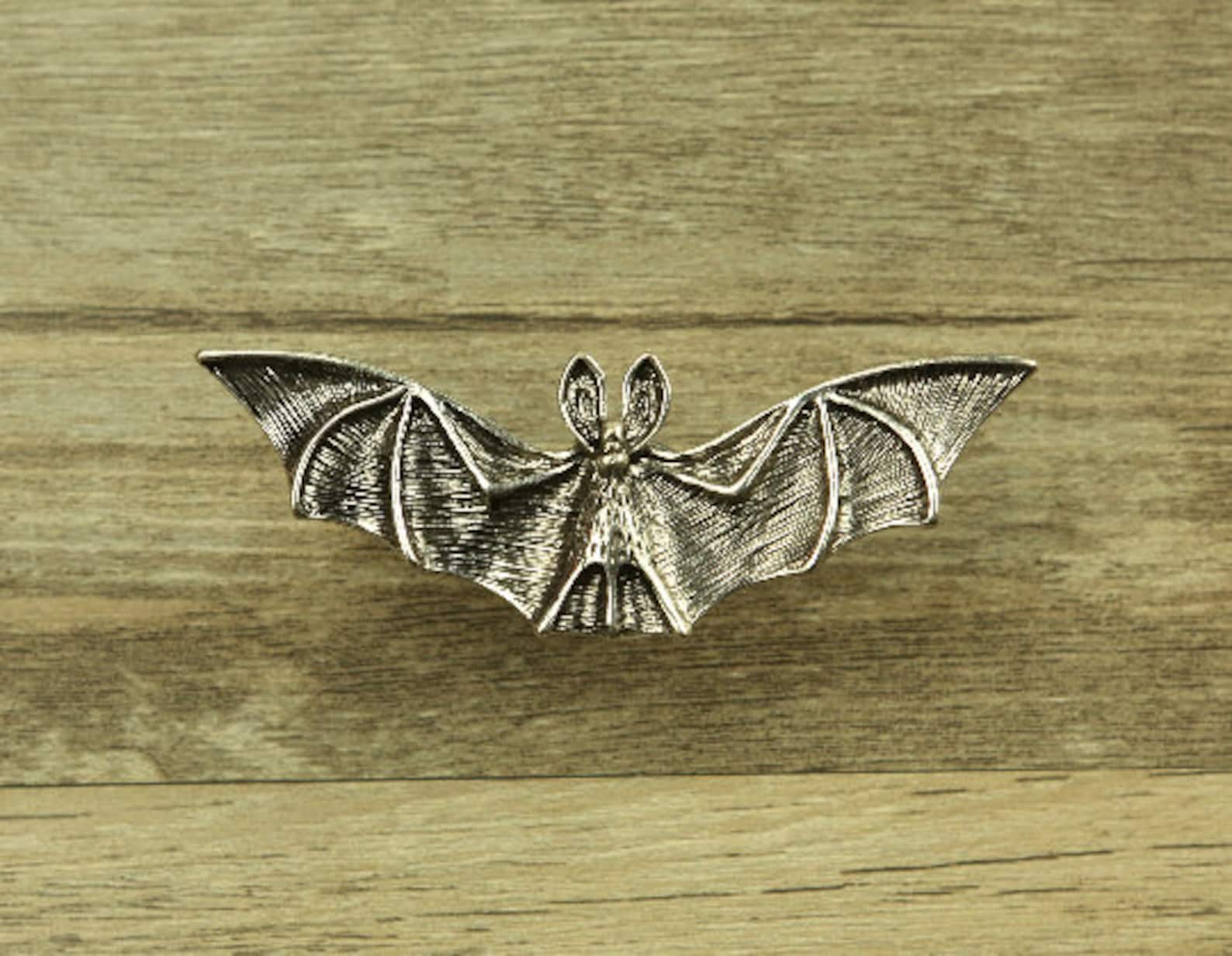 Bat Drawer Knobs / Bat Cabinet / Gothic Home Decor / Animal - Etsy Canada