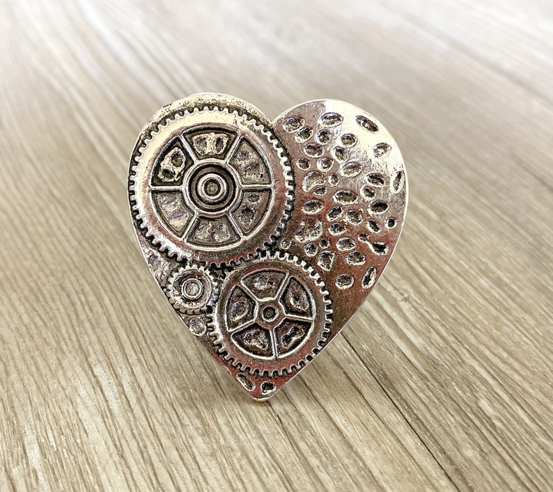 Silver Love Gear Drawer Knobs / Love Gear Cabinet / Gothic - Etsy