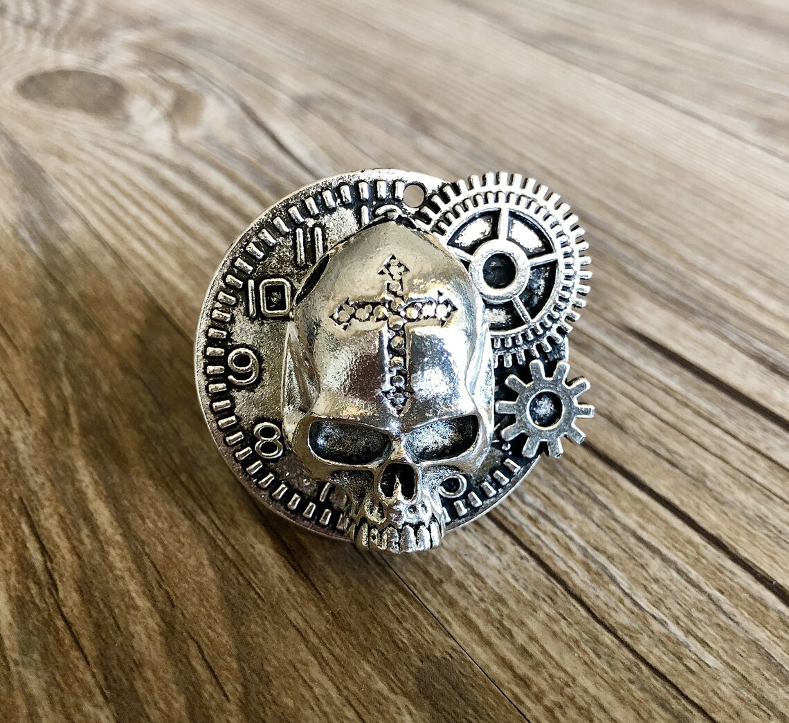 Silver Gothic Skull Knobs Brass Knobs / Cabinet Dresser Knobs - Etsy