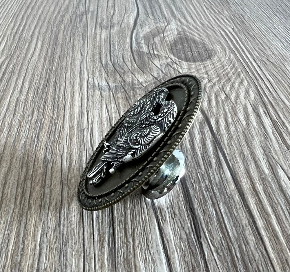 Celtic Crow Drawer Knobs / Blackbird Crow Cabinet / Gothic Home Decor ...