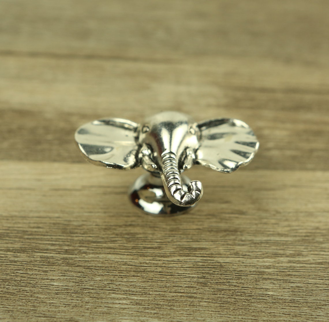 Silver Elephant Drawer Knobs / Elephant Cabinet / Gothic Home | Etsy