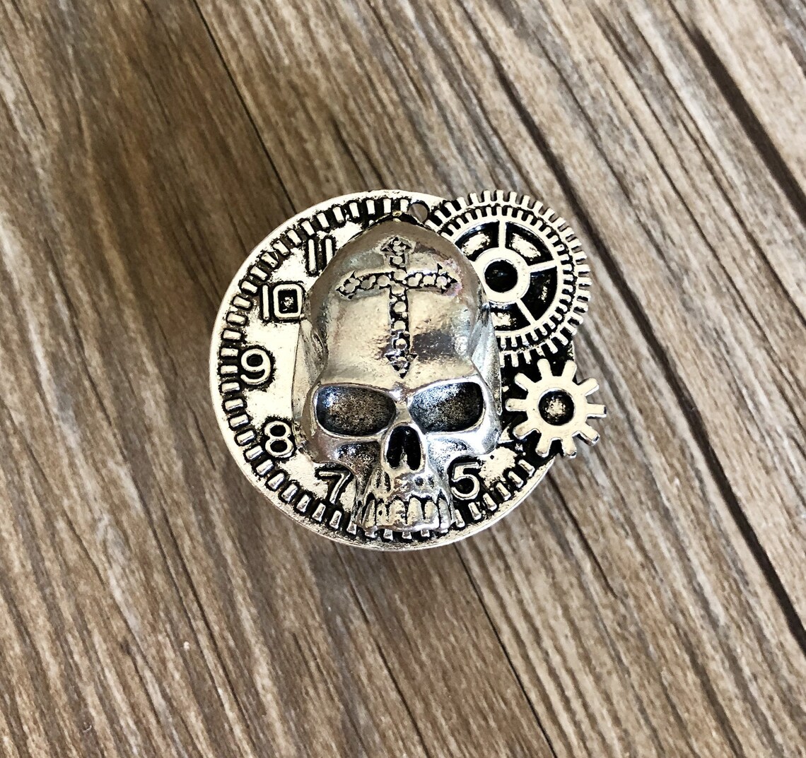 Silver Gothic Skull Knobs Brass Knobs / Cabinet Dresser Knobs - Etsy