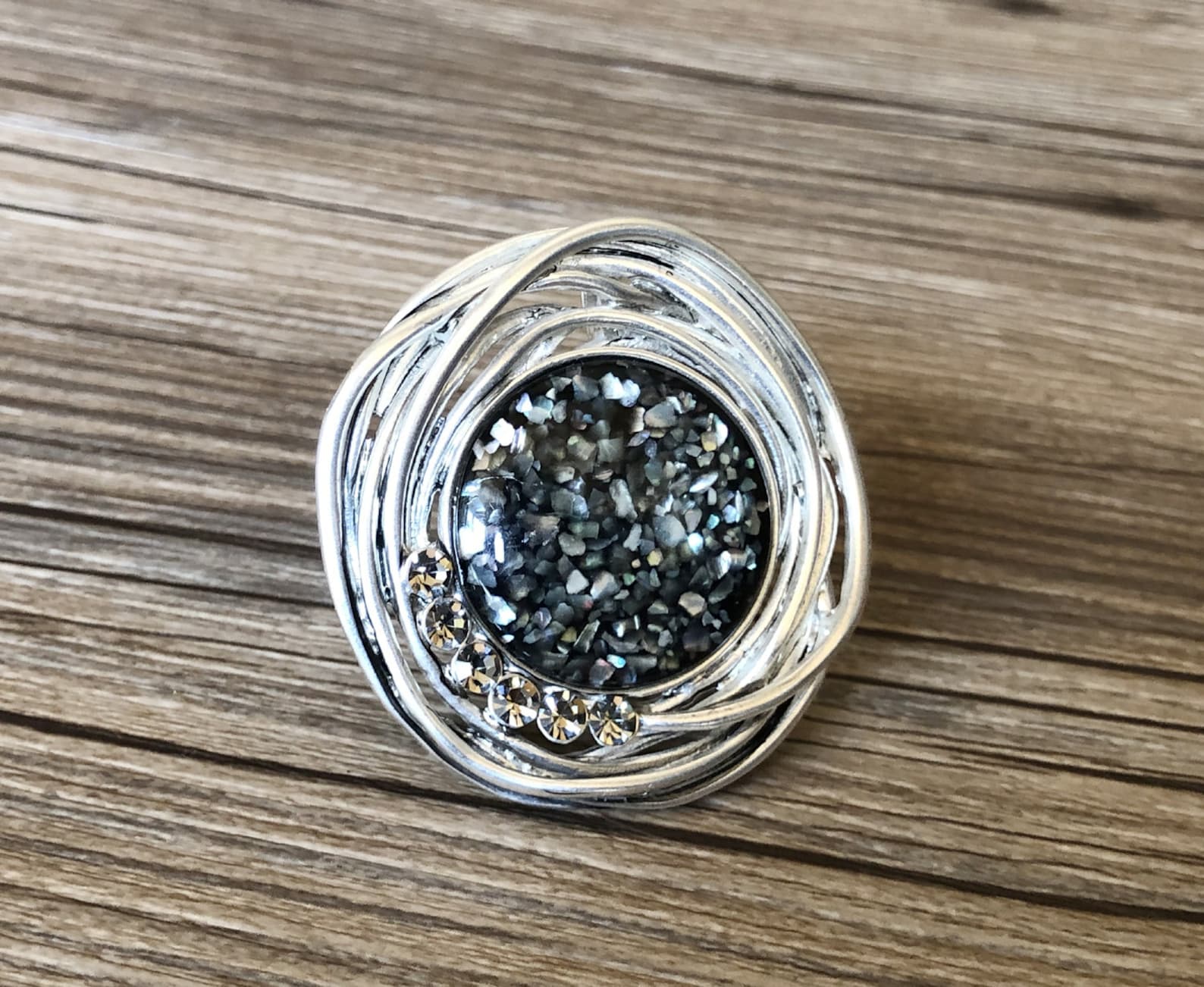 Silver Natural Shell Drawer Knobs / Natural Shell Cabinet / | Etsy