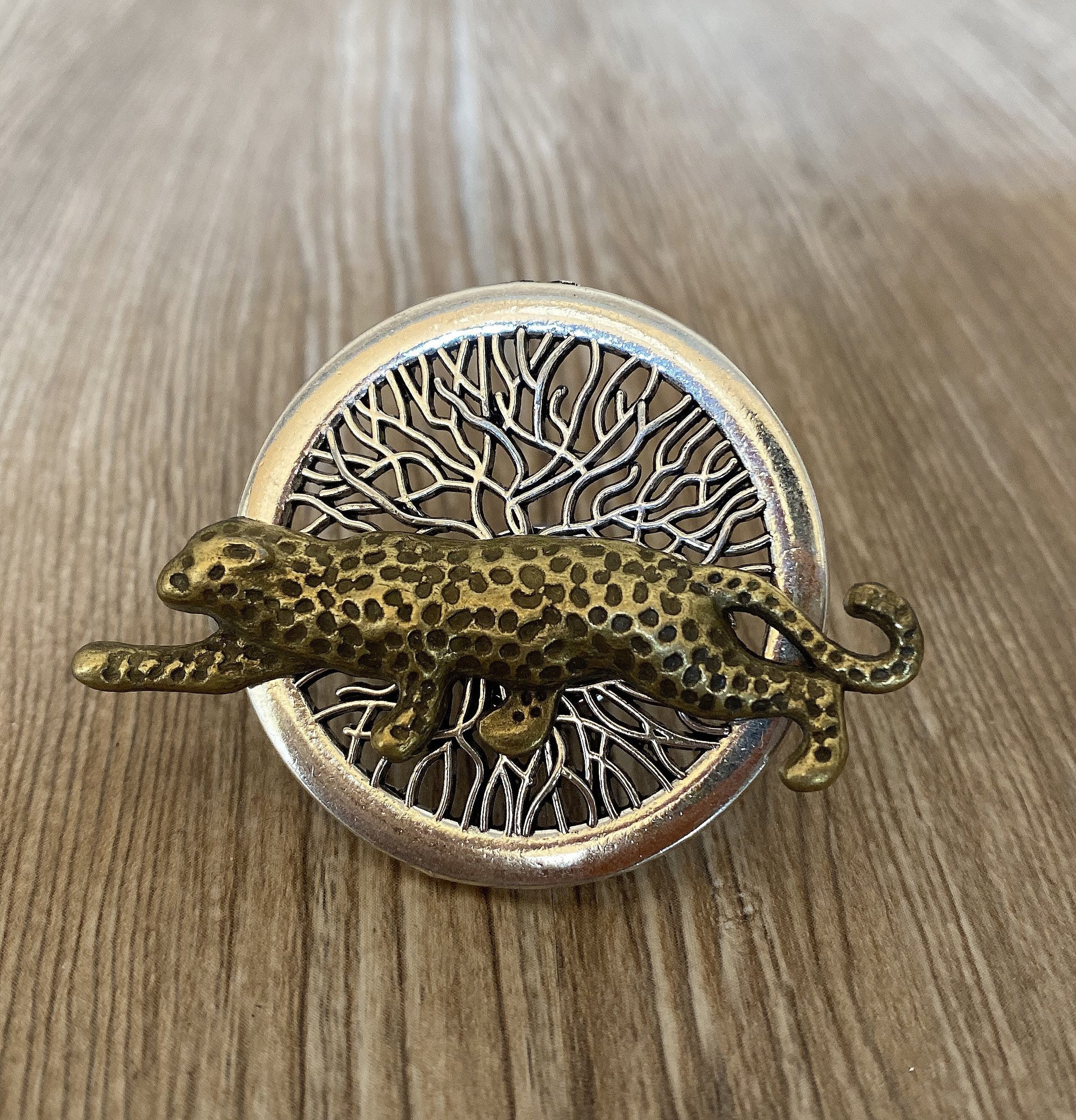 Leopard in the Jungle Drawer Knobs / Silver Leopard Cabinet / | Etsy