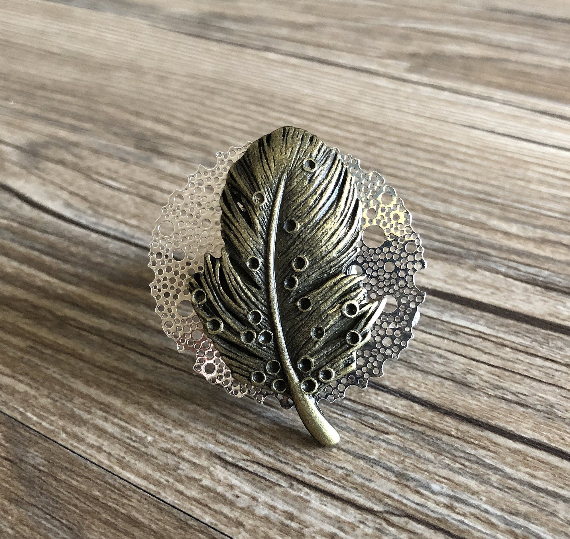 Bronze Leaf Drawer Knobs / Leaf Cabinet / Gothic Home Decor / Animal ...