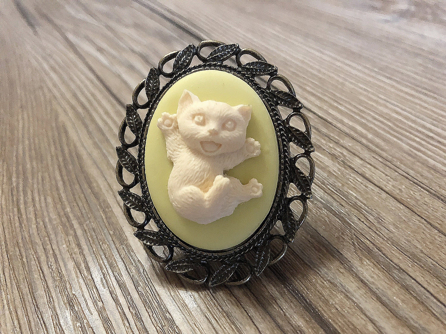 Bronze Retro Resin Yellow Cat Drawer Knobs / Resin Cat Cabinet | Etsy