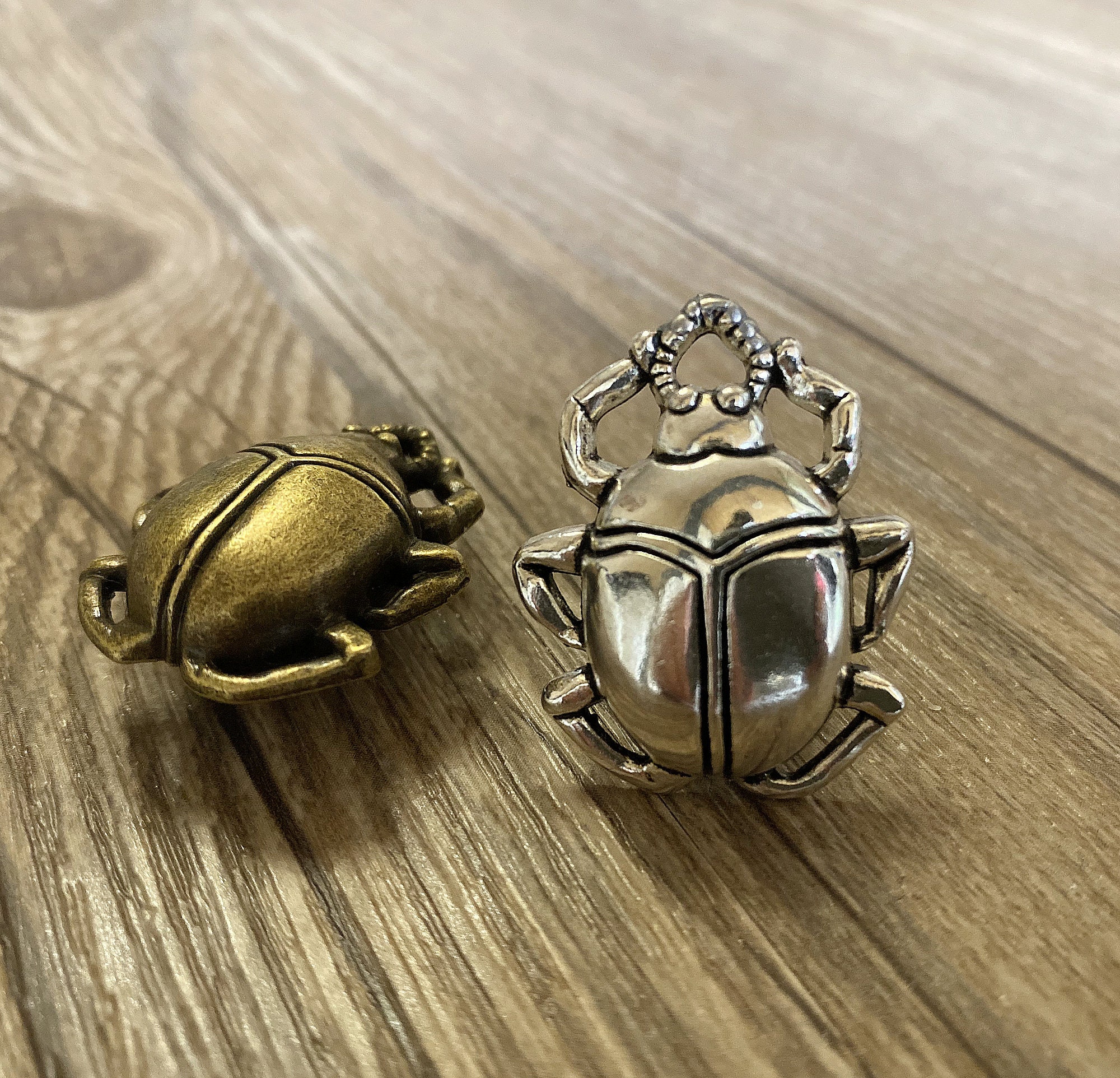 Retro Beetle Drawer Knobs / Beetle Cabinet / Gothic Home Decor - Etsy