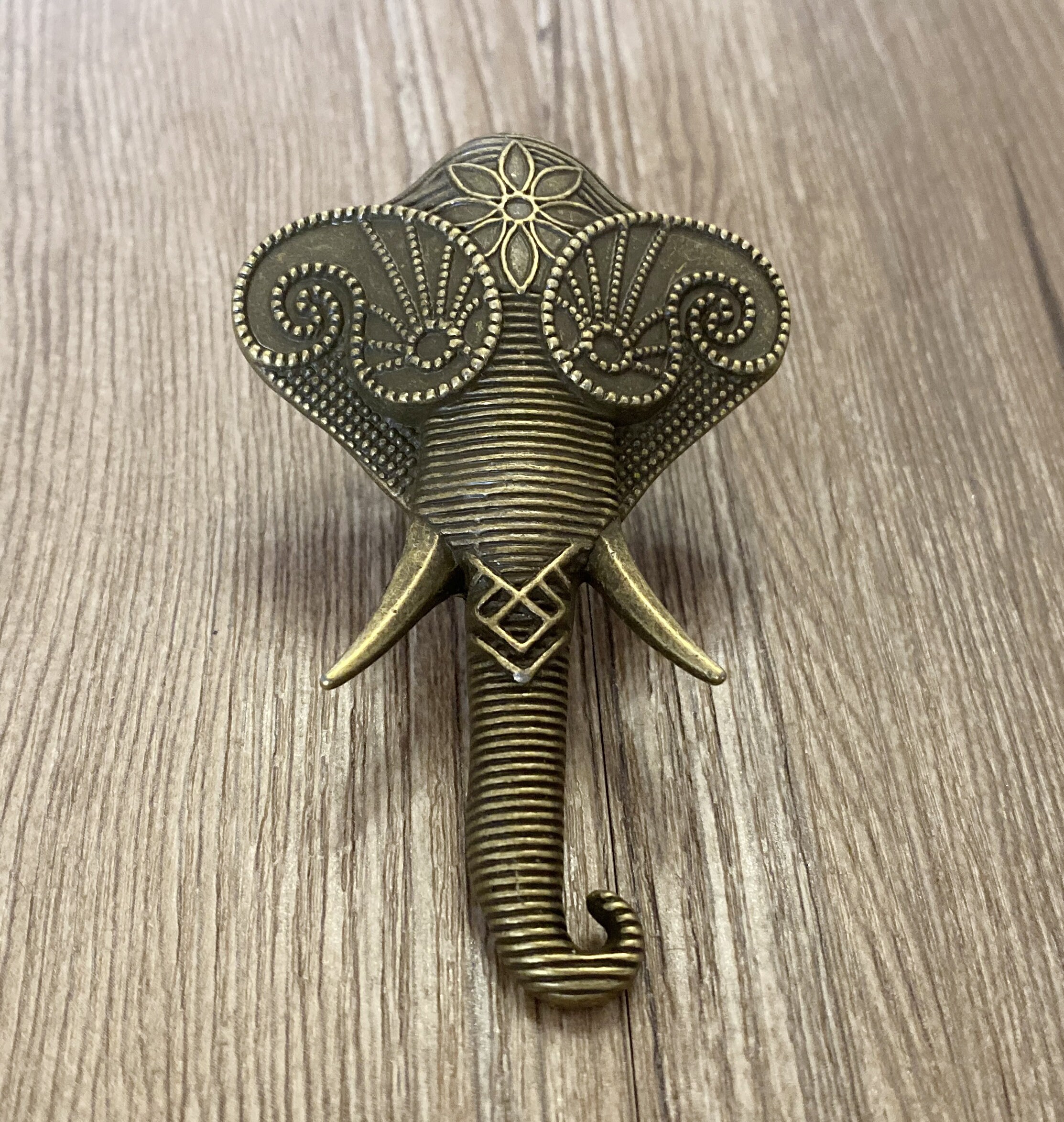 Elephant Drawer Knobs / Elephant Cabinet / Gothic Home Decor / - Etsy