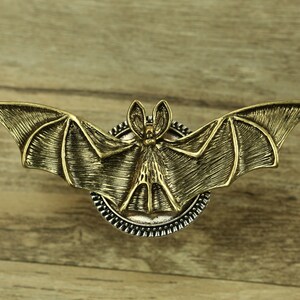 Bronze Bat Drawer Knobs / Bat Cabinet / Gothic Home Decor / Animal ...