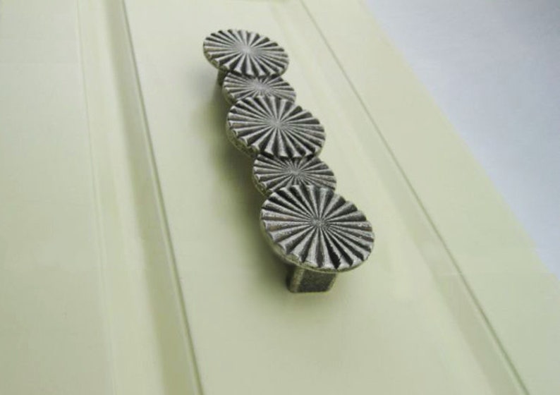 Vintage Knobs Dresser Knobs Cabinet Dresser Knobs Pull / - Etsy